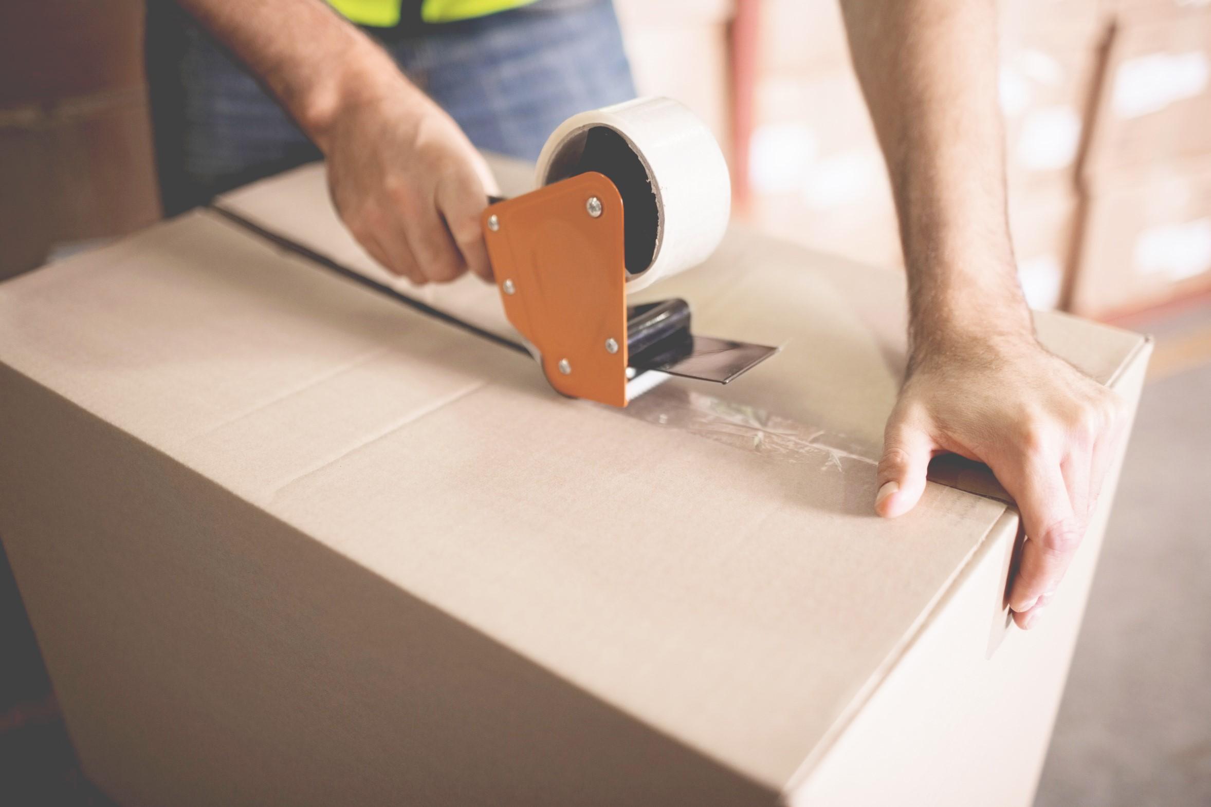 contact-the-customer-support-centre-purolator